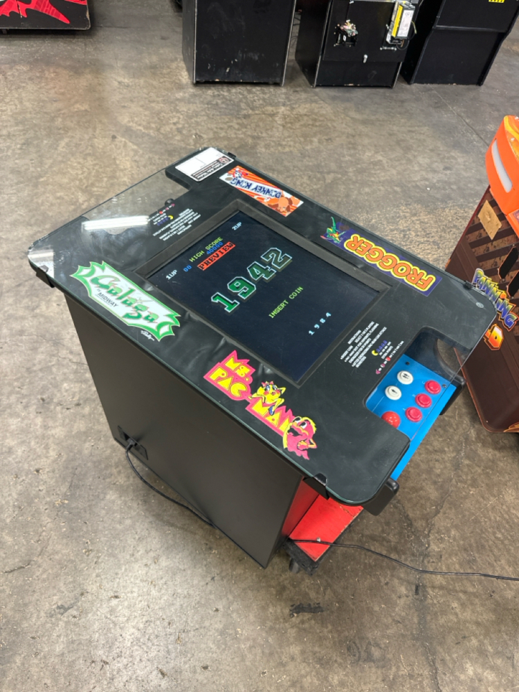 CLASSIC MULTICADE COCKTAIL TABLE ARCADE GAME