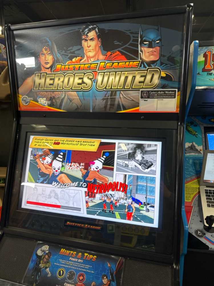 JUSTICE LEAGUE HEROES UNITED UPRIGHT ARCADE GAME