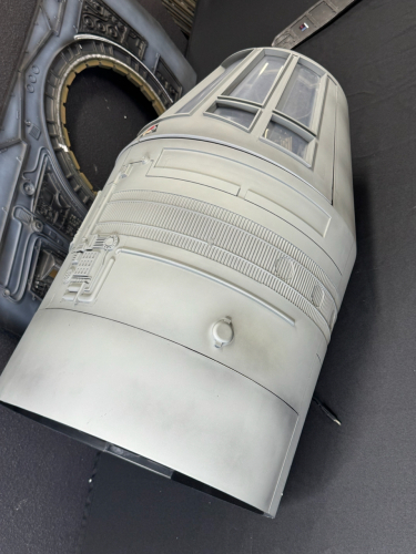 MILLENNIUM FALCON SCALE MODEL COCKPIT