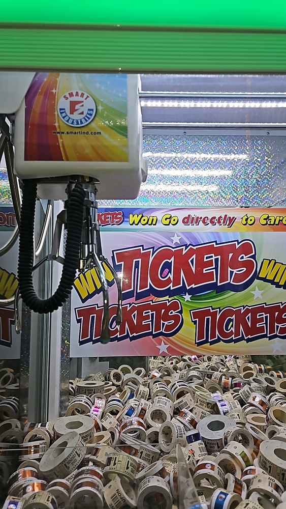 TICKET TIME 30 SMART INDUSTRIES GLOW TICKET RFID CRANE