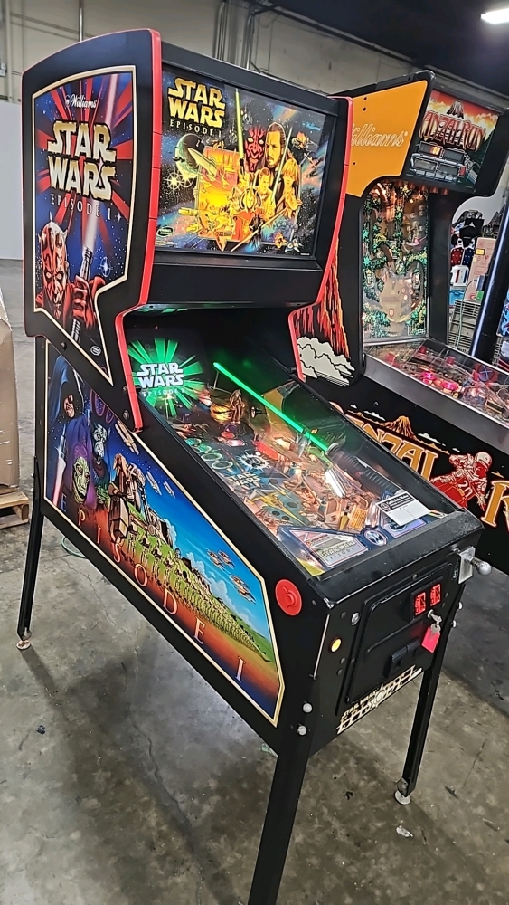 STAR WARS EPISODE I PINBALL MACHINE WILLIAMS PINBALL 2000