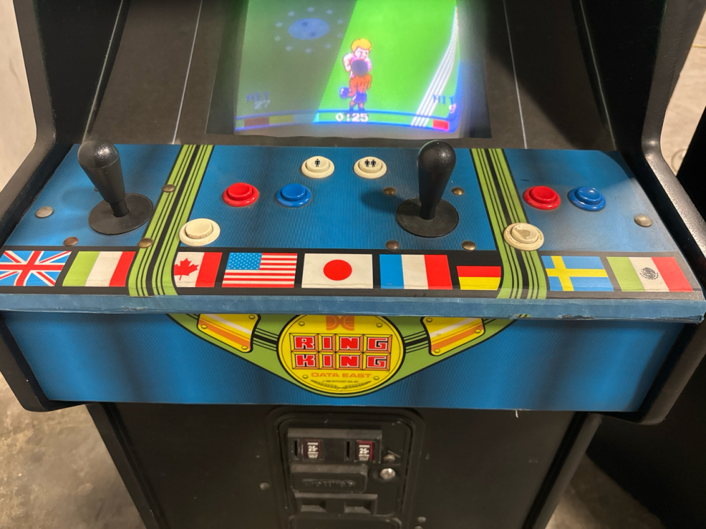 RING KING UPRIGHT 19 CLASSIC BOXING ARCADE GAME