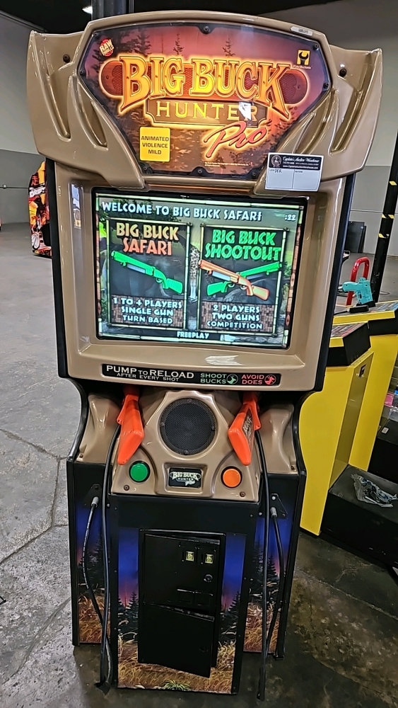 BIG BUCK SAFARI SHOOTER ARCADE GAME RAW THRILLS