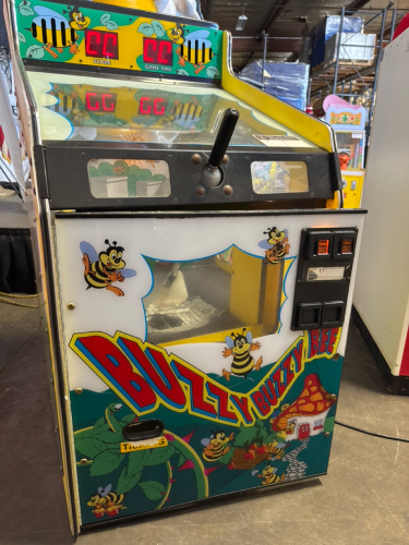BUZZY BUZZY BEE TICKET REDEMPTION GAME