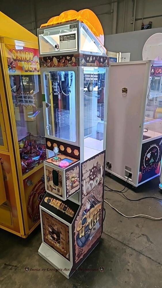 GOLDEN HOUSE MINI CLAW CRANE MACHINE