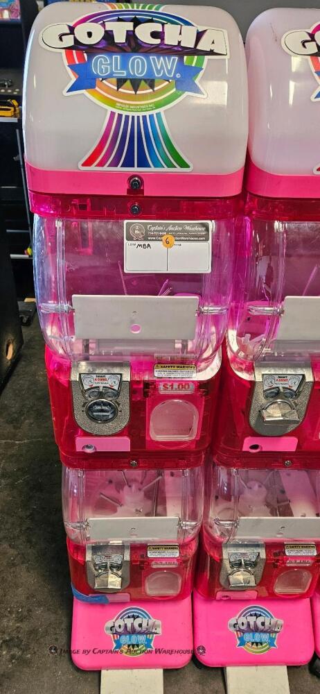 TOMY GOTCHA DUAL BIN SINGLE GLOW PINK CAPSULE VENDING STAND #6