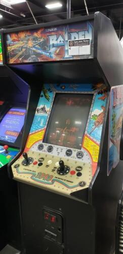 RAIDEN II VERTICAL 19 UPRIGHT ACTION ARCADE GAME