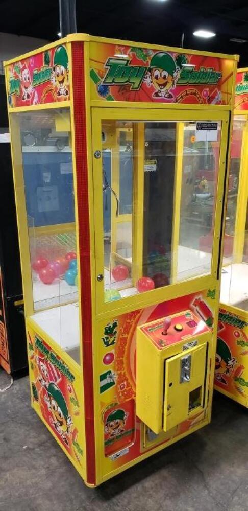 30 TOY SOLDIER PLUSH CRANE MACHINE #2