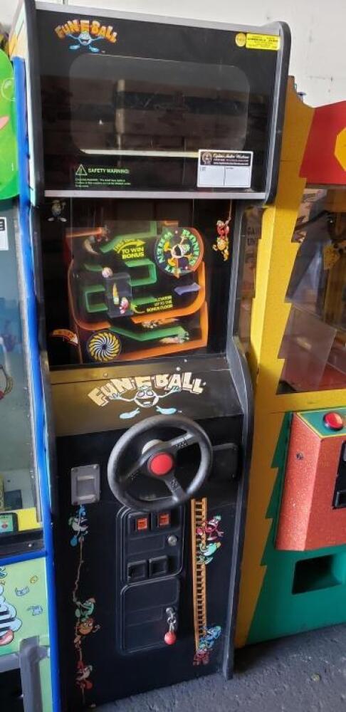 FUN E BALL SUPER BALL VENDING GAME