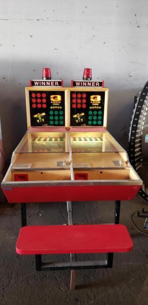 3 IN LINE DUAL ROLL DOWN REDEMPTION GAME