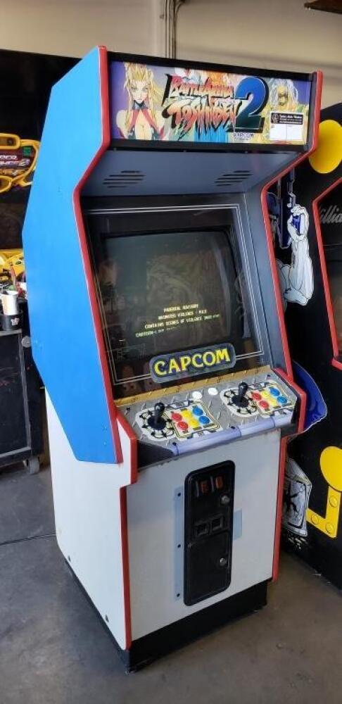 MARVEL VS. CAPCOM UPRIGHT FIGHTING ARCADE GAME