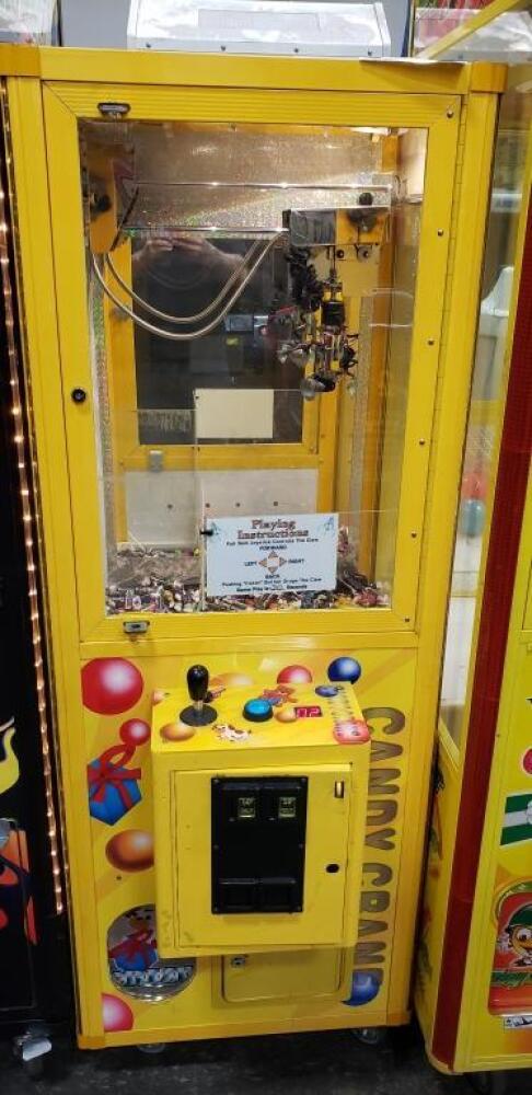 24 SMART CANDY CLAW CRANE MACHINE