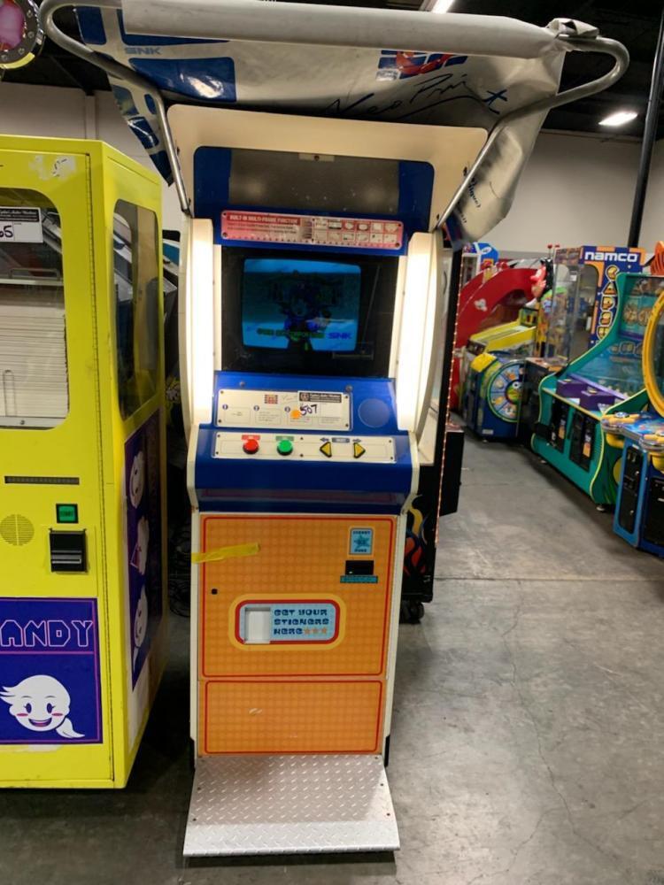 NEO PRINT PHOT STICKER VENDING KIOSK UPRIGHT CAB