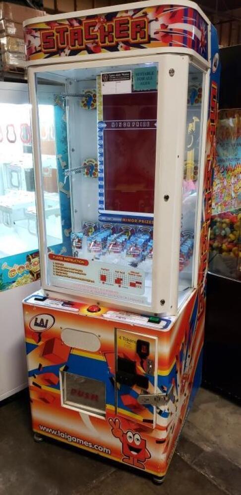 STACKER CLUB RED INSTANT PRIZE REDEMPTION GAME