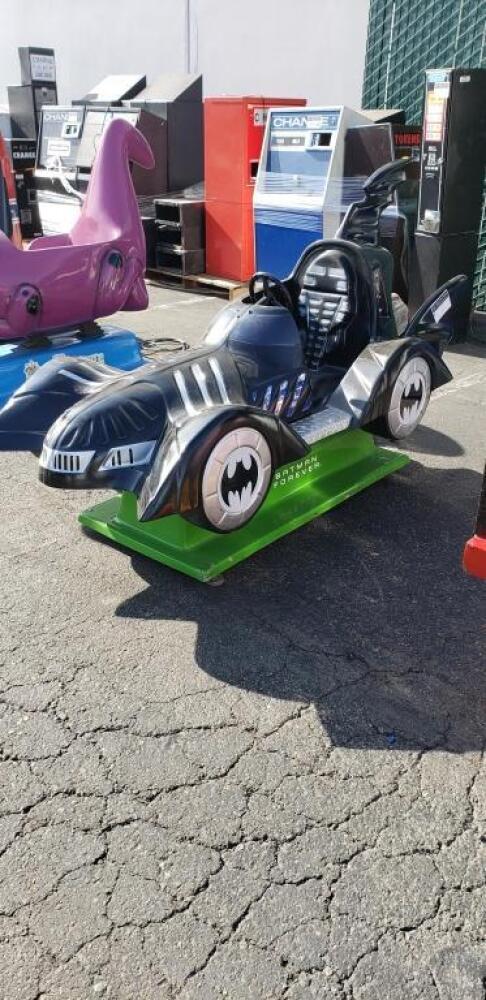 KIDDIE RIDE BATMAN FOREVER BATMOBILE