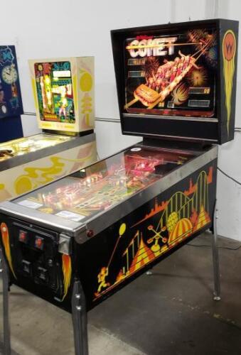 COMET CLASSIC PINBALL MACHINE WILLIAMS 1985