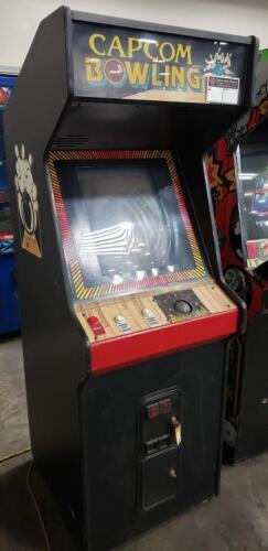 CAPCOM BOWLING CLASSIC UPRIGHT ARCADE GAME