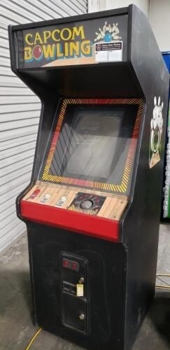 CAPCOM BOWLING CLASSIC UPRIGHT ARCADE GAME