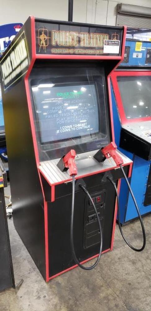 POLICE TRAINER TARGET SHOOTER ARCADE GAME