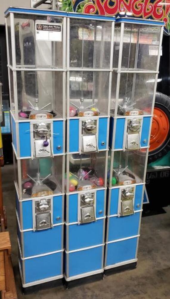 BEAVER 6 HEAD CANDY CALSULE VENDING RACK