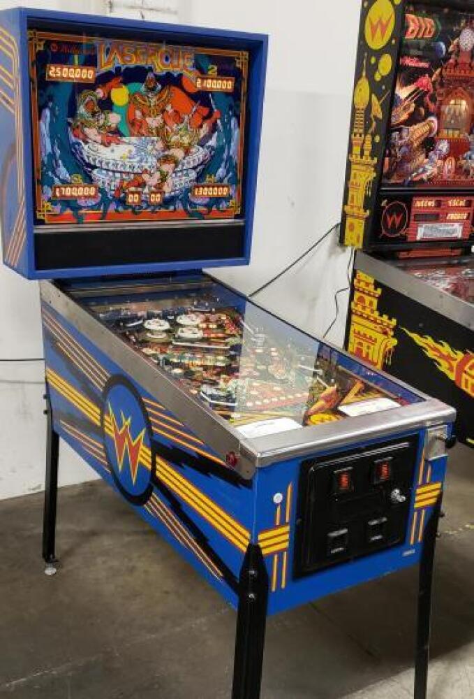 LASER CUE CLASSIC PINBALL MACHINE WILLIAMS 1984