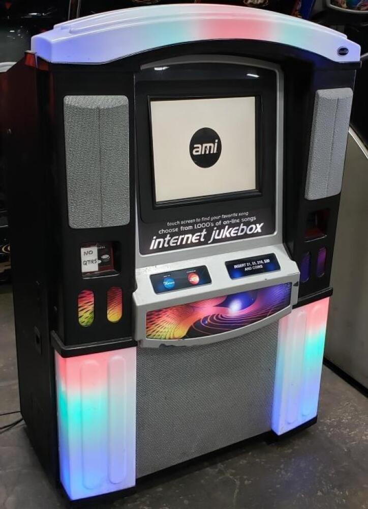 AMI STAR GLO TOUCH SCREEN DIGITAL MUSIC JUKEBOX