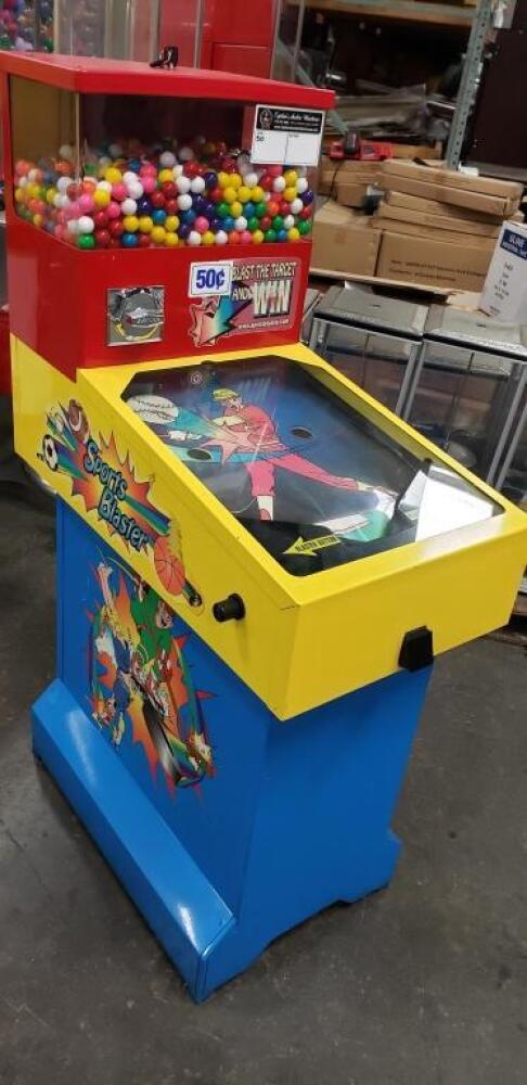 SPORTS BLASTER CAPSULE PRIZE VENDING GAME
