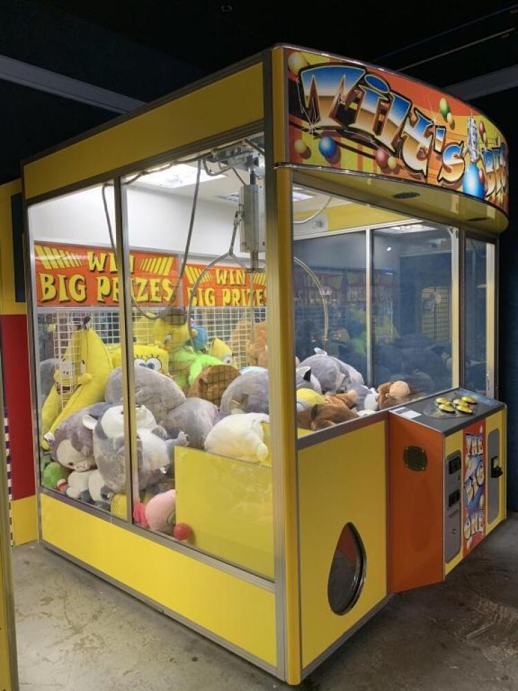 TILTS BIG ONE GIANT PLUSH CRANE MACHINE