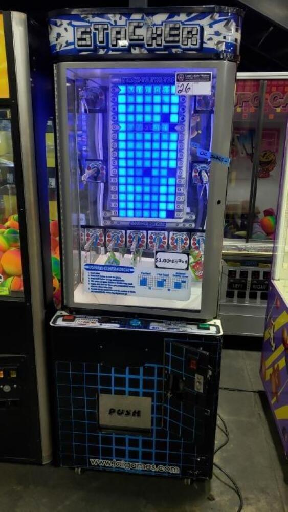 STACKER CLUB BLUE PRIZE REDEMPTION GAME LAI GAMES