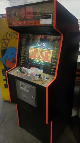 KLAX CLASSIC 19 UPRIGHT ATARI ARCADE GAME