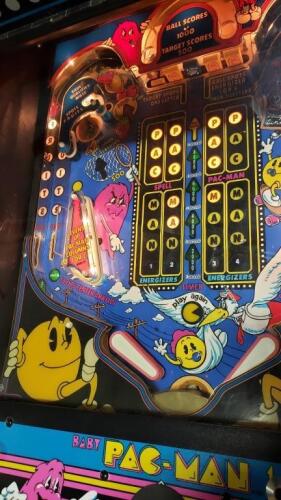 BABY PAC-MAN UPRIGHT PINBALL MACHINE BALLY