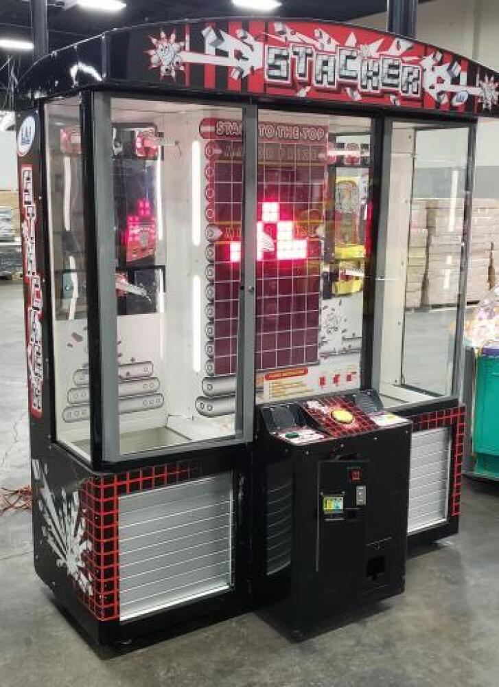 STACKER GIANT DX PRIZE REDEMPTION GAME LAI GAMES