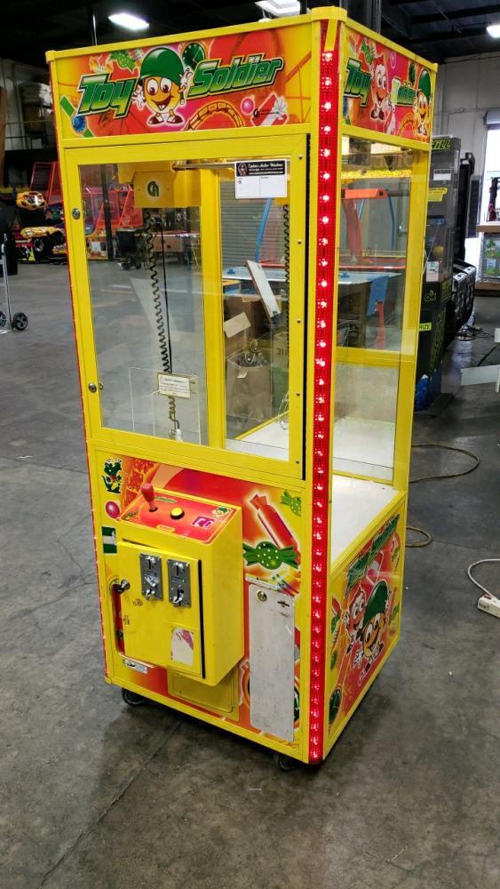 30 TOY SOLDIER PLUSH CLAW CRANE MACHINE