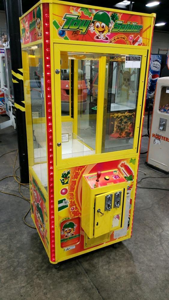 30 TOY SOLDIER PLUSH CLAW CRANE MACHINE