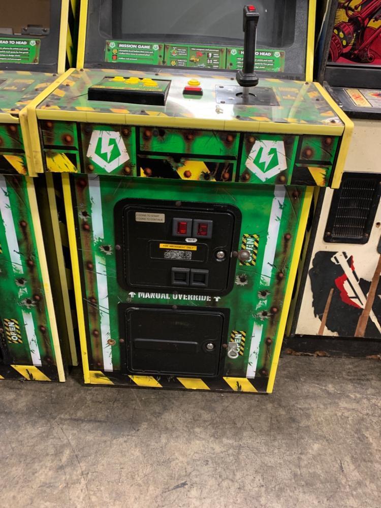 WAR FINAL ASSAULT UPRIGHT ARCADE GAME ATARI MIDWAY #2