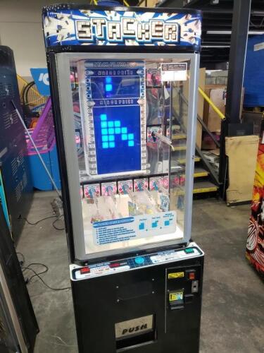 STACKER CLUB BLUE PRIZE REDEMPTION GAME LAI GAMES