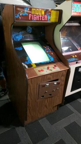Moon Fighter Arcade Game