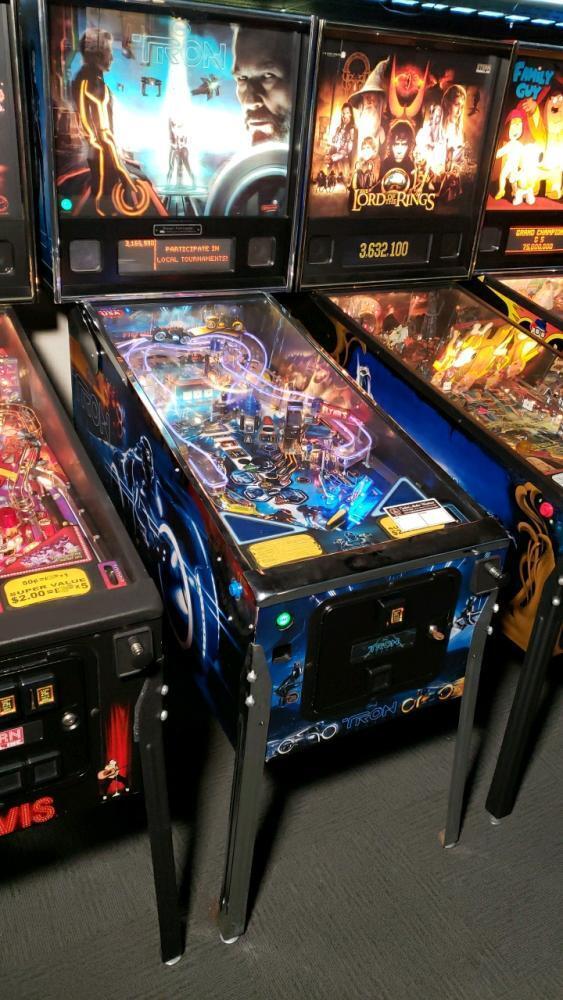 Disney TRON Legacy (Limited Edition) Pinball Machine Stern SS