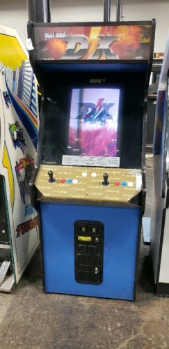 RAIDEN DX VERTICAL SHOOTER ACTION ARCADE GAME