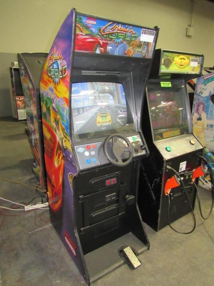 CRUISIN WORLD UPRIGHT DRIVER ARCADE GAME