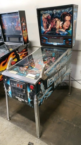 DEMOLITION MAN WIDEBODY PINBALL MACHINE PROJECT