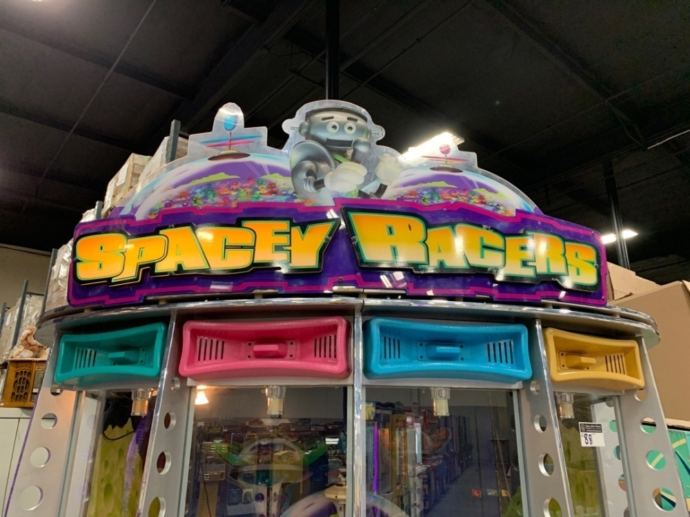 SPACEY RACERS DELUXE TICKET REDEMPTION GAME
