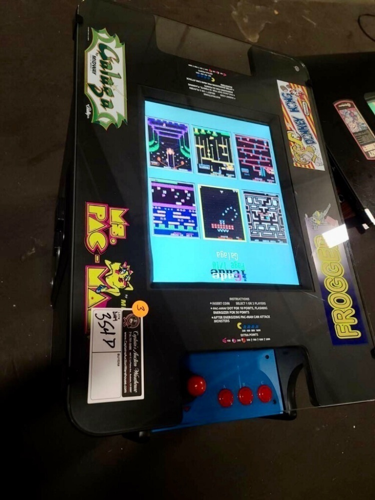 MULTICADE 60 IN 1 CLASSICS COCKTAIL TABLE W/LCD BRAND NEW #3