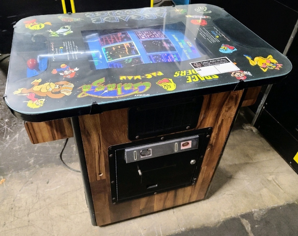 ARCADE CLASSICS COCKTAIL TABLE ARCADE GAME