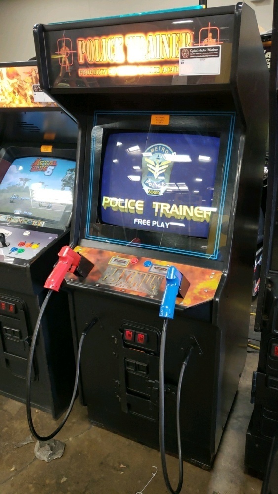 POLICE TRAINER TARGET SHOOTER ARCADE GAME