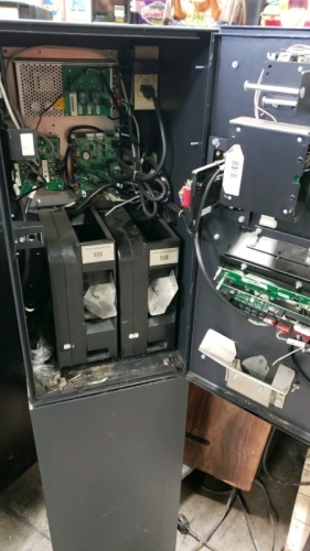 AC2006 DOLLAR COIN CREDIT CARD CHANGER MACHINE AMERICAN CHANGER
