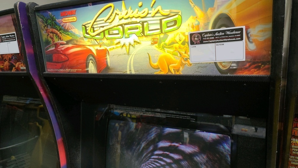 CRUISIN WORLD SITDOWN DRIVER ARCADE GAME