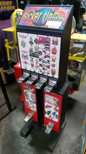 STICKER UNIVERSE BULK VENDING STAND