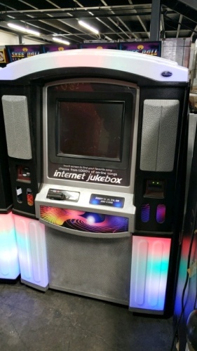 ROWE AMI STAR GLO DIGITAL MUSIC JUKEBOX LCD TOUCH SCREEN